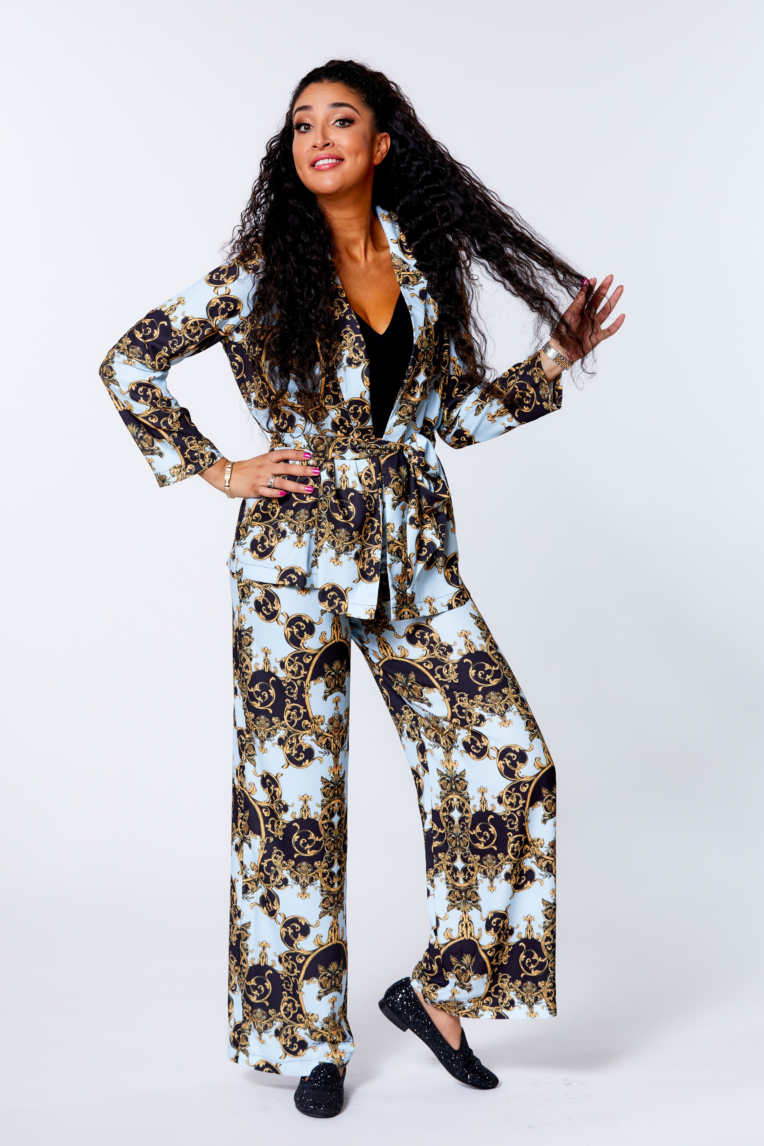 Netflix verenigt comedians aller landen, en Nederland doet mee met ...