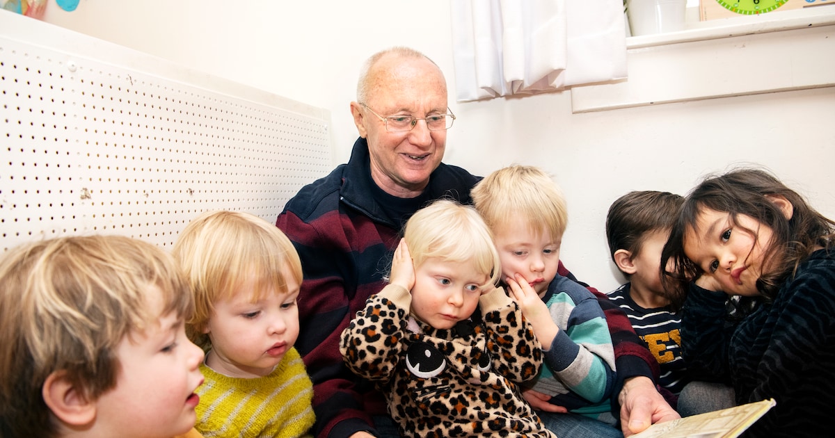 Piet gaat na 38 jaar in de kinderopvang met pensioen: ‘Ik wil kinderen ...
