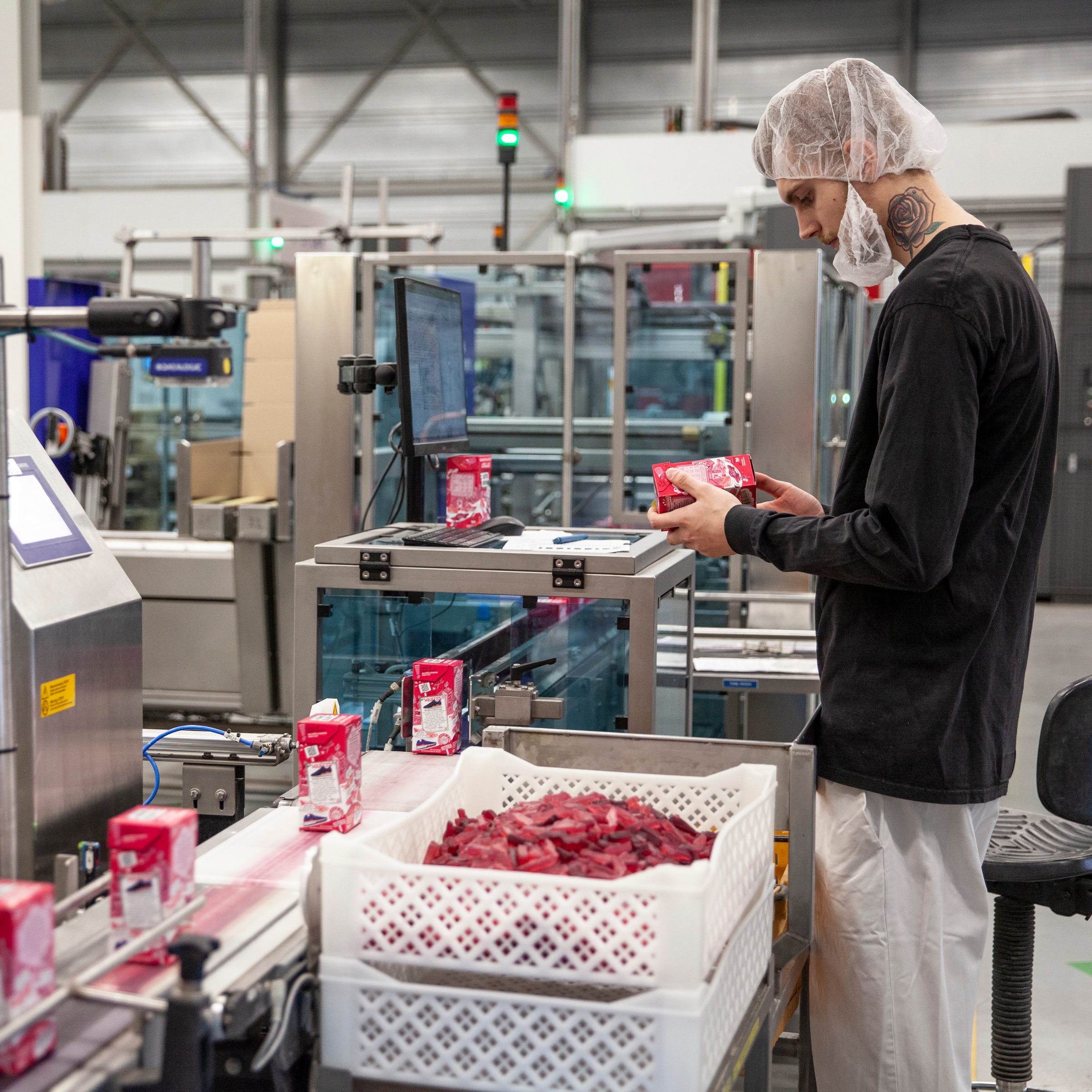 Dagelijks racen er miljoenen Autodropjes uit het Friese bedrijf Concorp ...