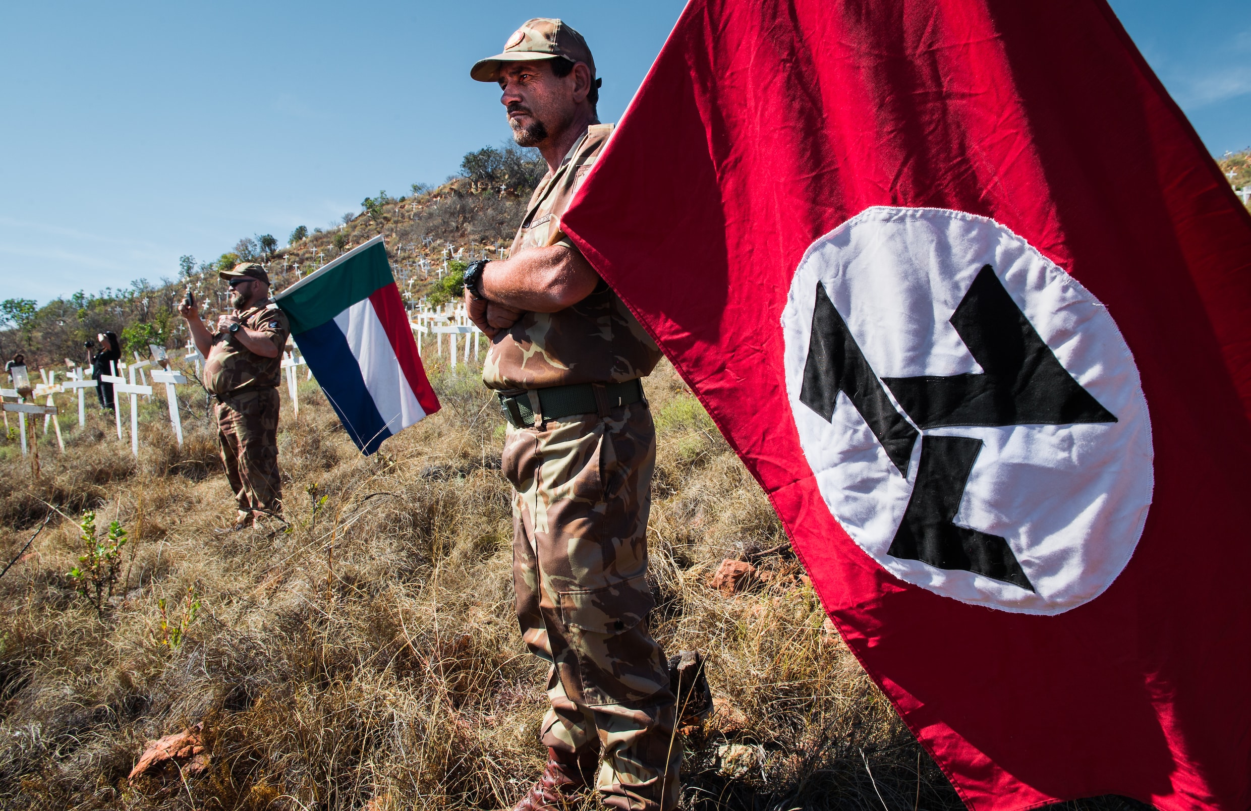 Trump richt pijlen op ‘racistische wetten’ Zuid-Afrika. Waarom? En ...