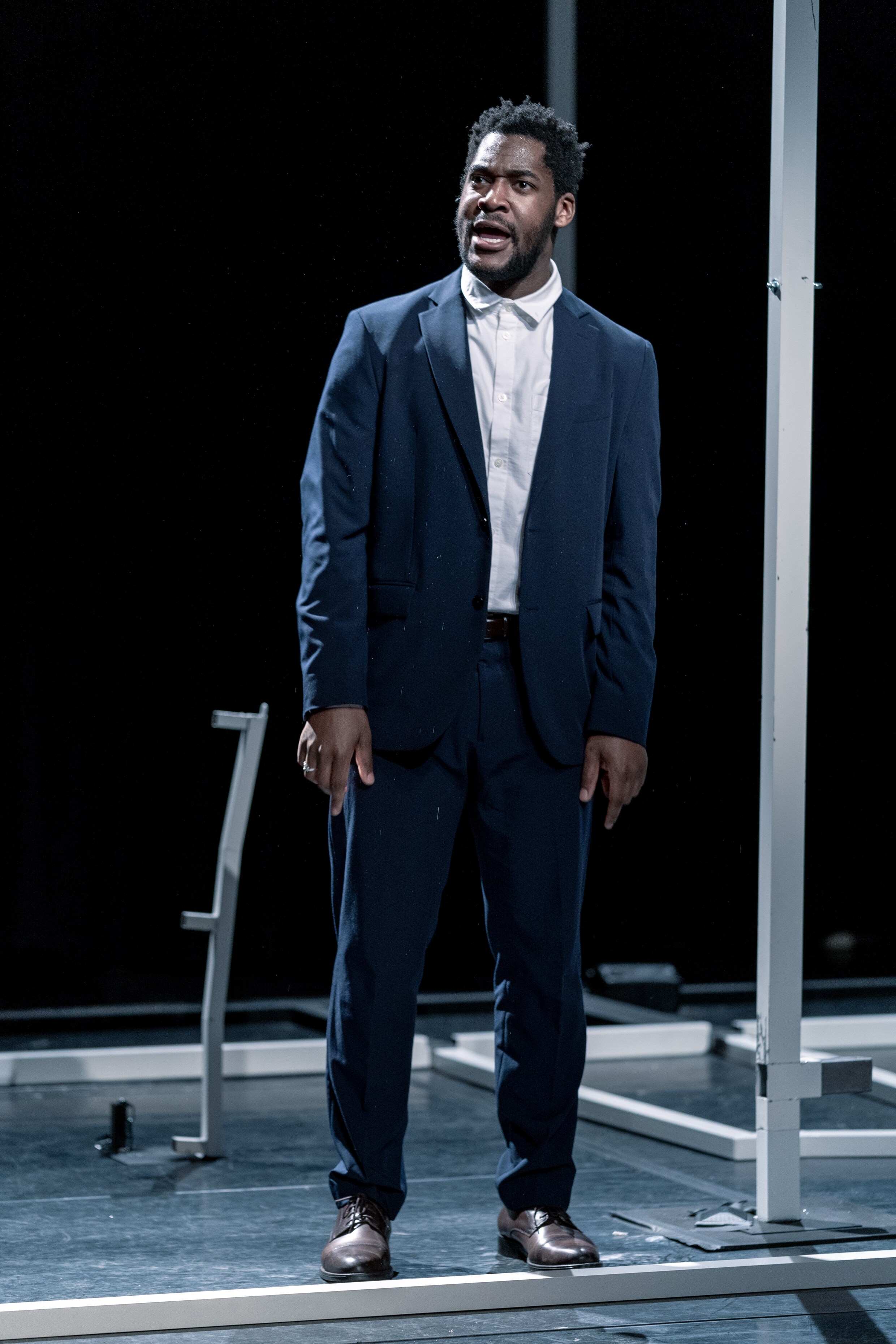 Saman Amini geeft pijnlijke, actuele voorbeelden van alledaags racisme ...