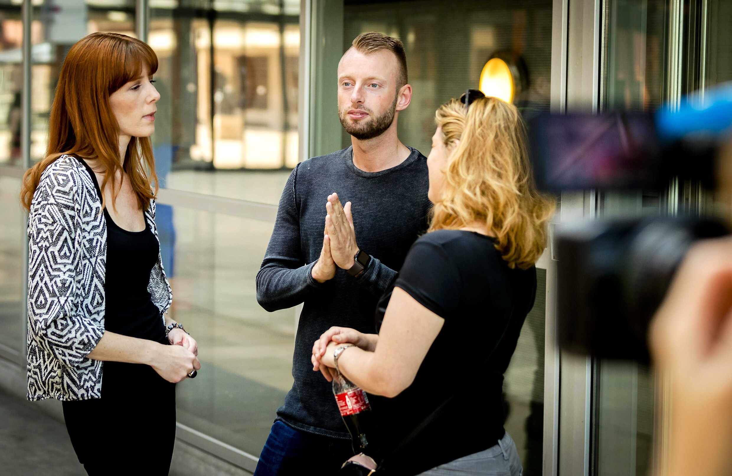 Opinie: Voor de woon-, milieu-, en armoedecrisis wachten we nog op een ‘sorry’ | de Volkskrant