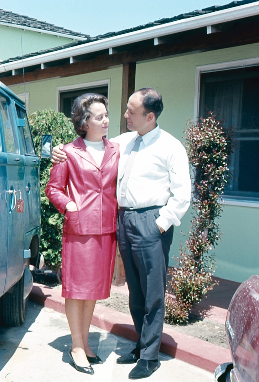 Die man daar op de foto uit Auschwitz, dat is mijn vader | de Volkskrant