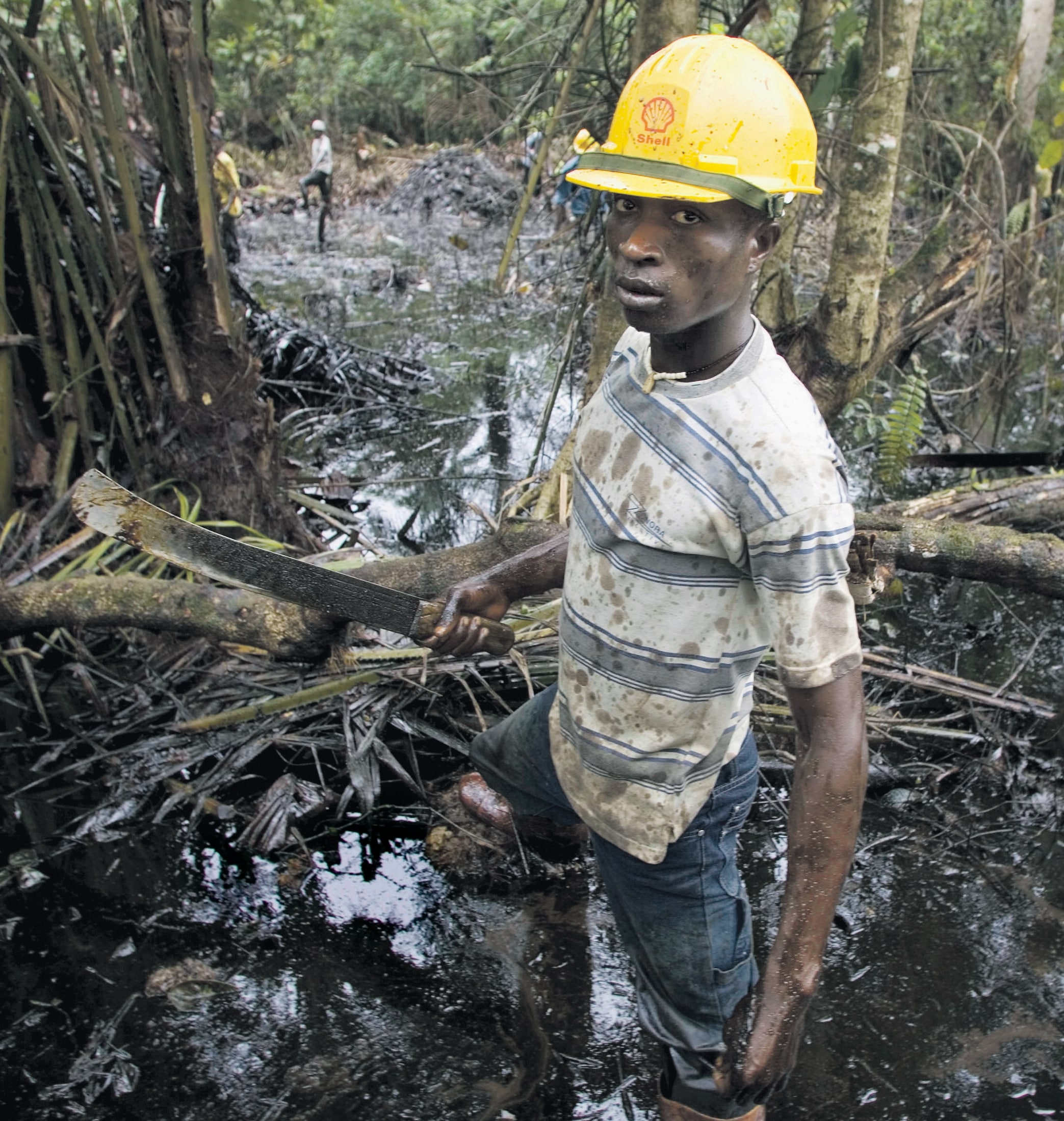 Meer dan 11.000 Nigerianen slepen Shell voor de rechter voor vervuiling ...