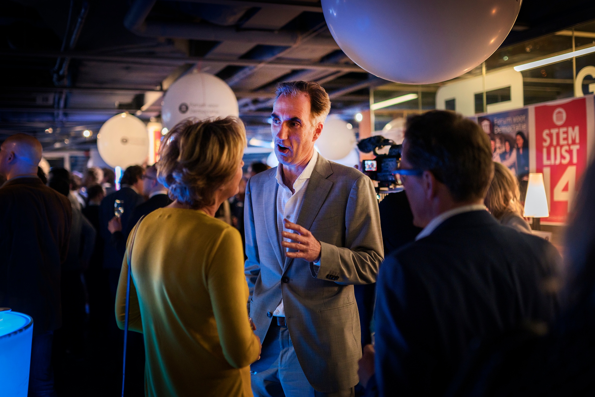 ‘Internetgoeroe’ Rob Rooken wordt nieuwe adjudant van Baudet | de Volkskrant