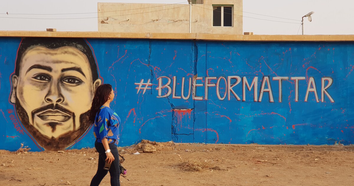 Blauw? Hoe kwamen die demonstranten in Soedan erbij? | de Volkskrant