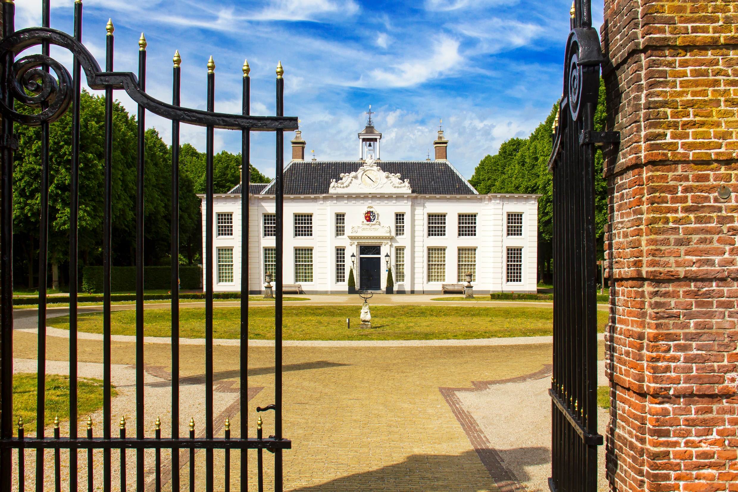 Verscholen in Velsen ligt misschien wel de best bewaarde buitenplaats ...