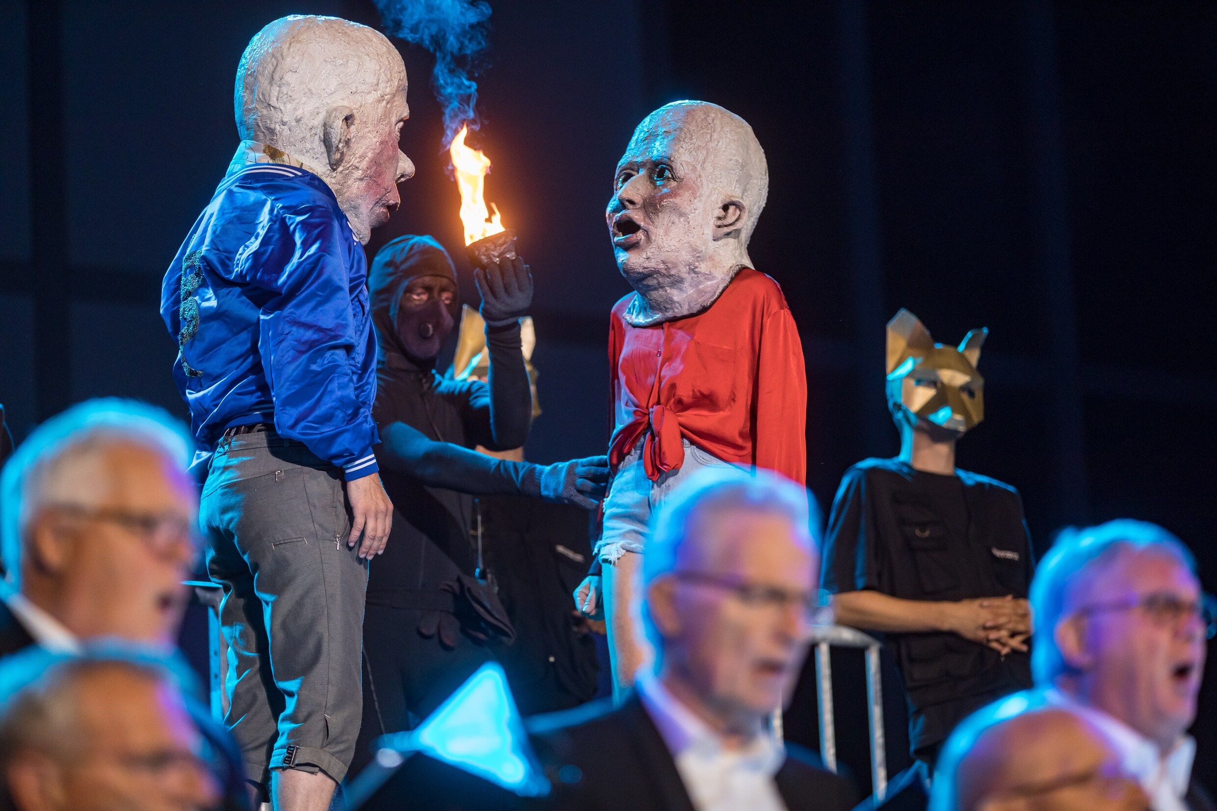 Theaterspektakel en muurschilderingen tonen lef van urban Heerlen | de ...
