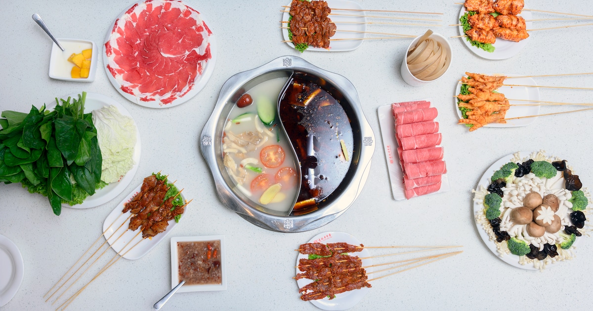 Yuan’s Hot Pot: ultiem bandensmedend doe-het-zelf-eten als in een ...