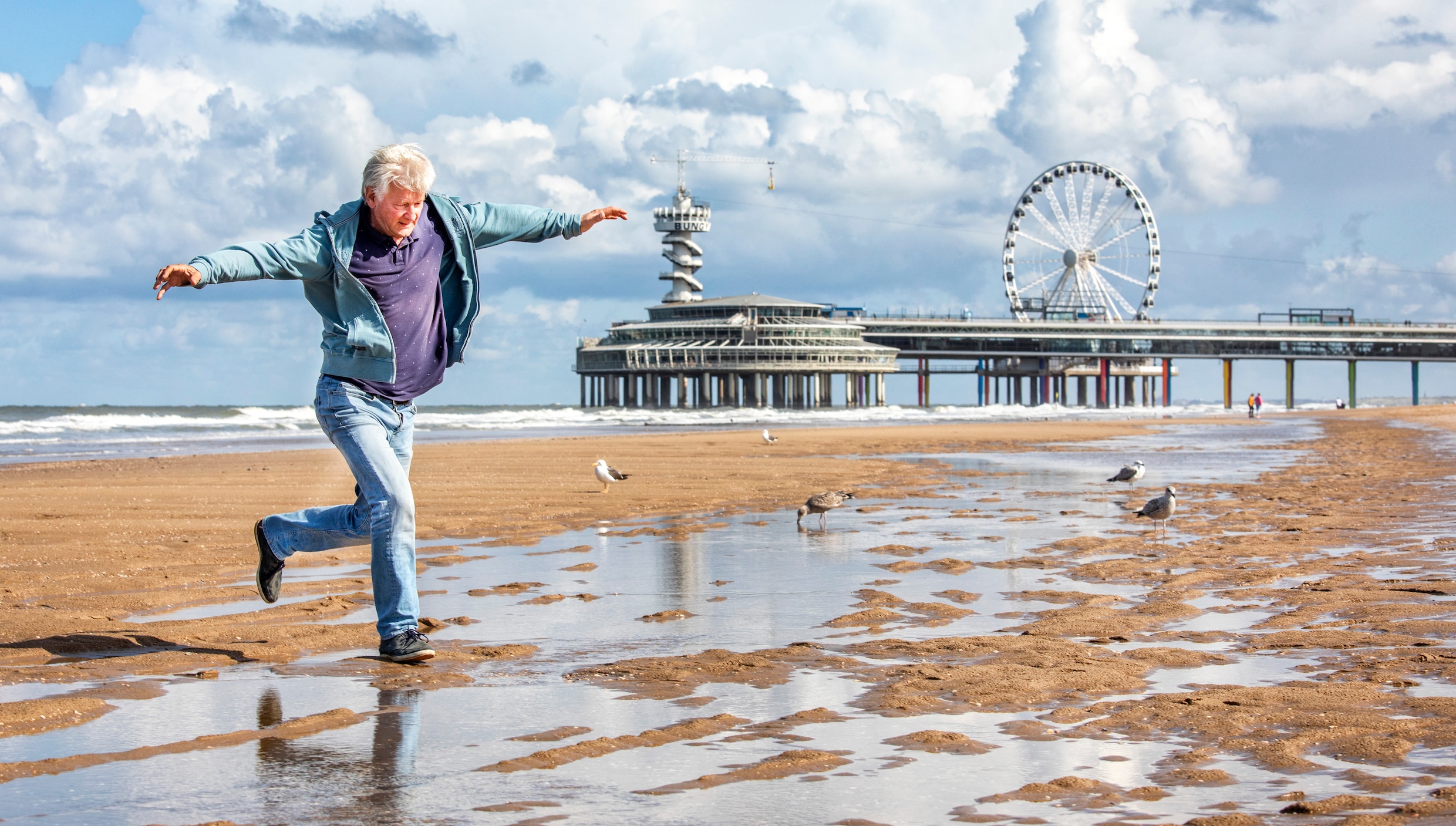 ‘Ik doe één onderzoekje en kom puur toevallig acht rechters tegen die ...