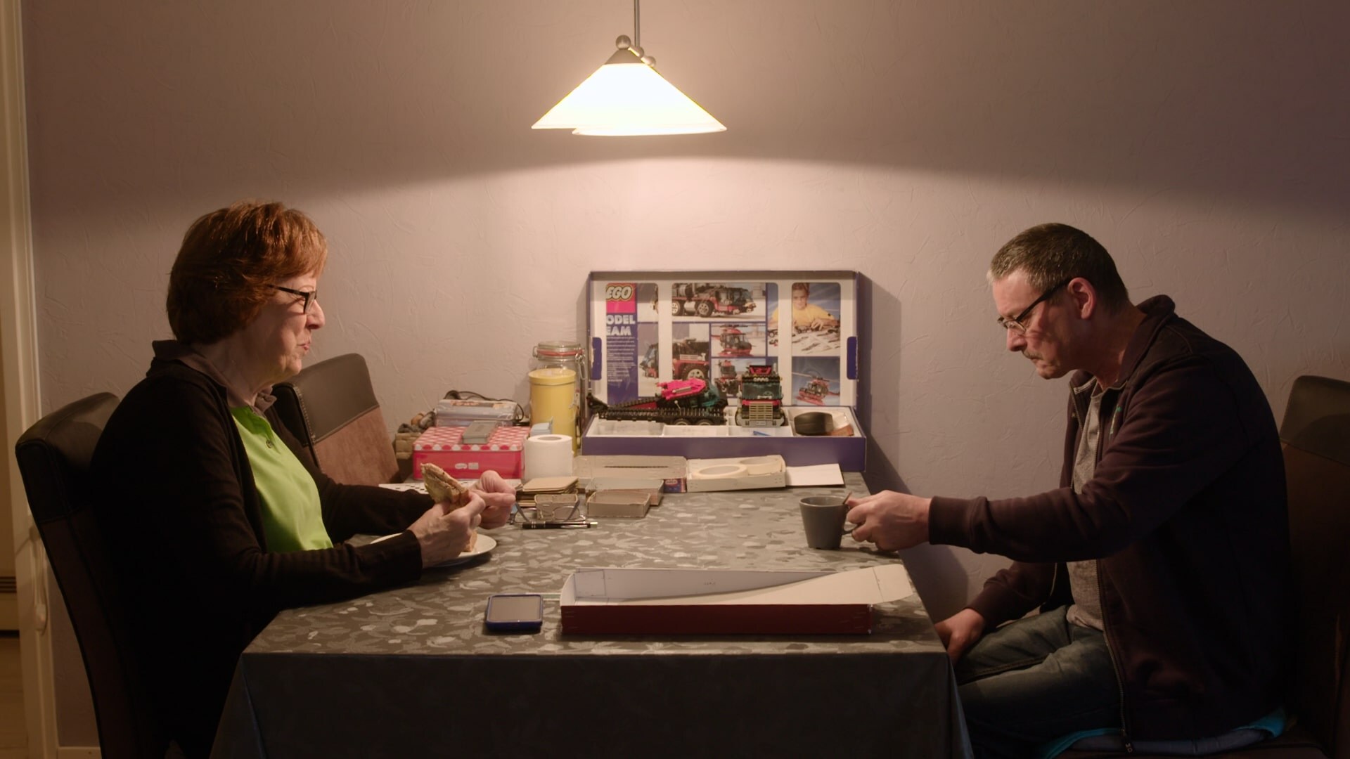 In Samen is er alle ruimte voor confronterende conversaties ★★★☆☆ | de ...