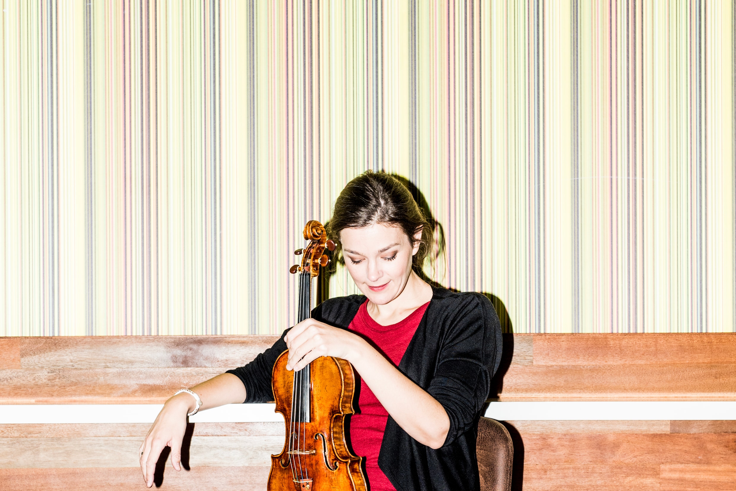 Janine Jansen: ‘In de muziek is breekbaar zijn iets moois, waarom dan ...