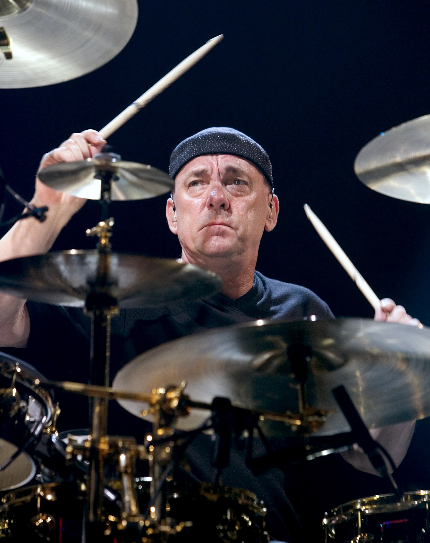 Neil Peart (1952-2020) van het rocktrio Rush was een van de beste ...
