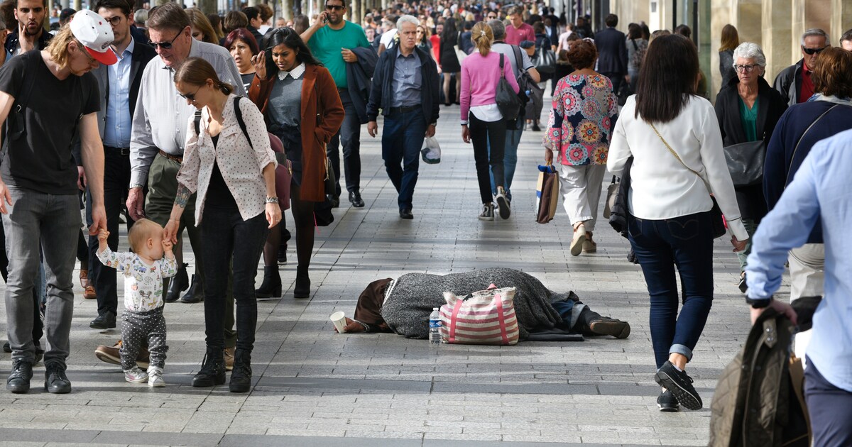 Hoe helpt Europa het groeiende aantal daklozen? | de Volkskrant
