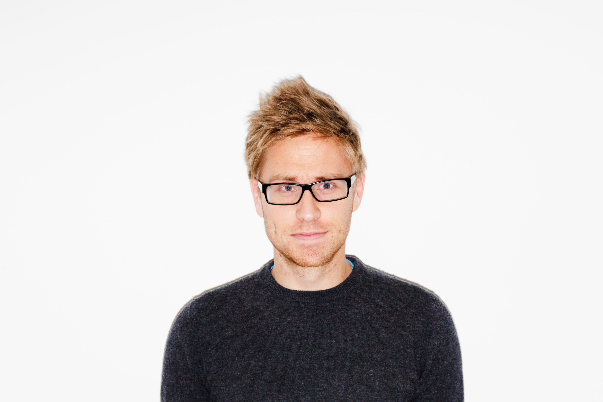 Britse comedian Russell Howard: ‘Mijn land is één grote grap’ | de ...