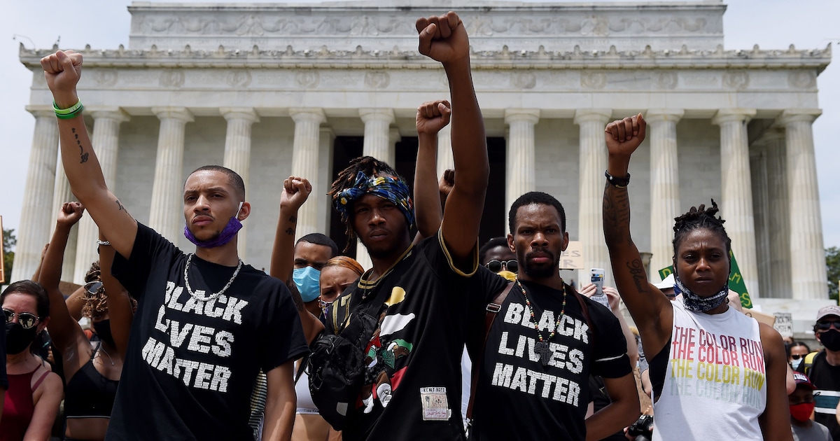 Protesten VS sorteren effect: politie houdt zich gedeisd tijdens ...