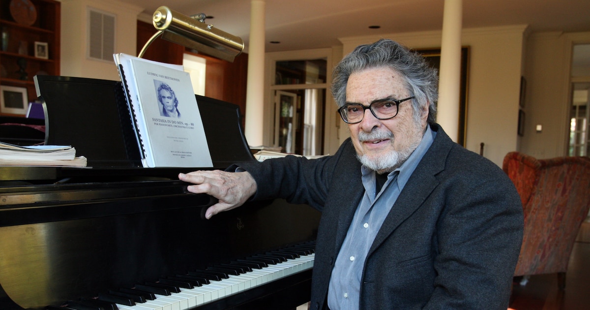 Leon Fleisher was een meesterpianist die zijn rechterhand opnieuw moest ...