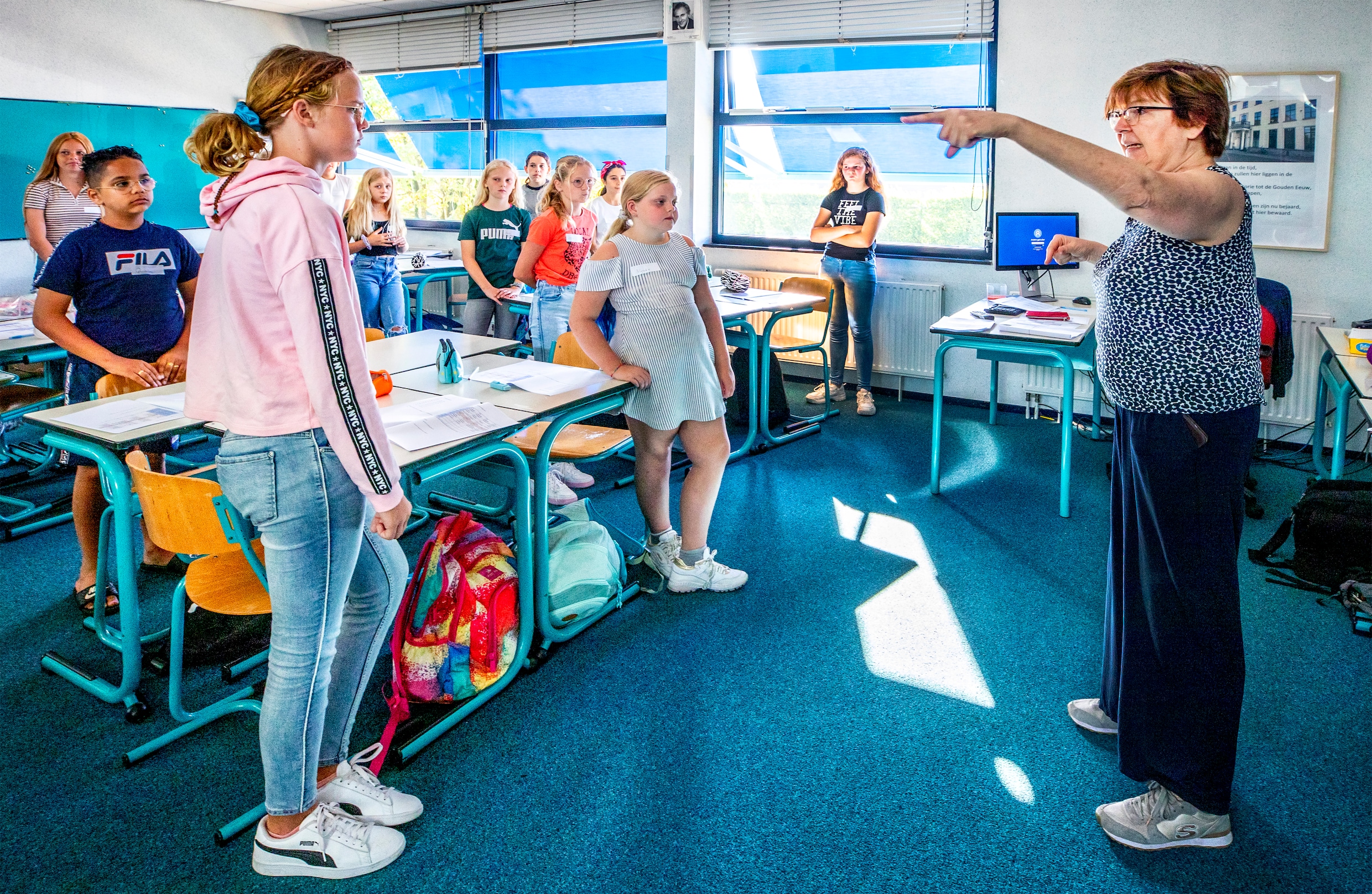 Met z’n allen in de klas, het was nog nooit zo ongewoon | de Volkskrant