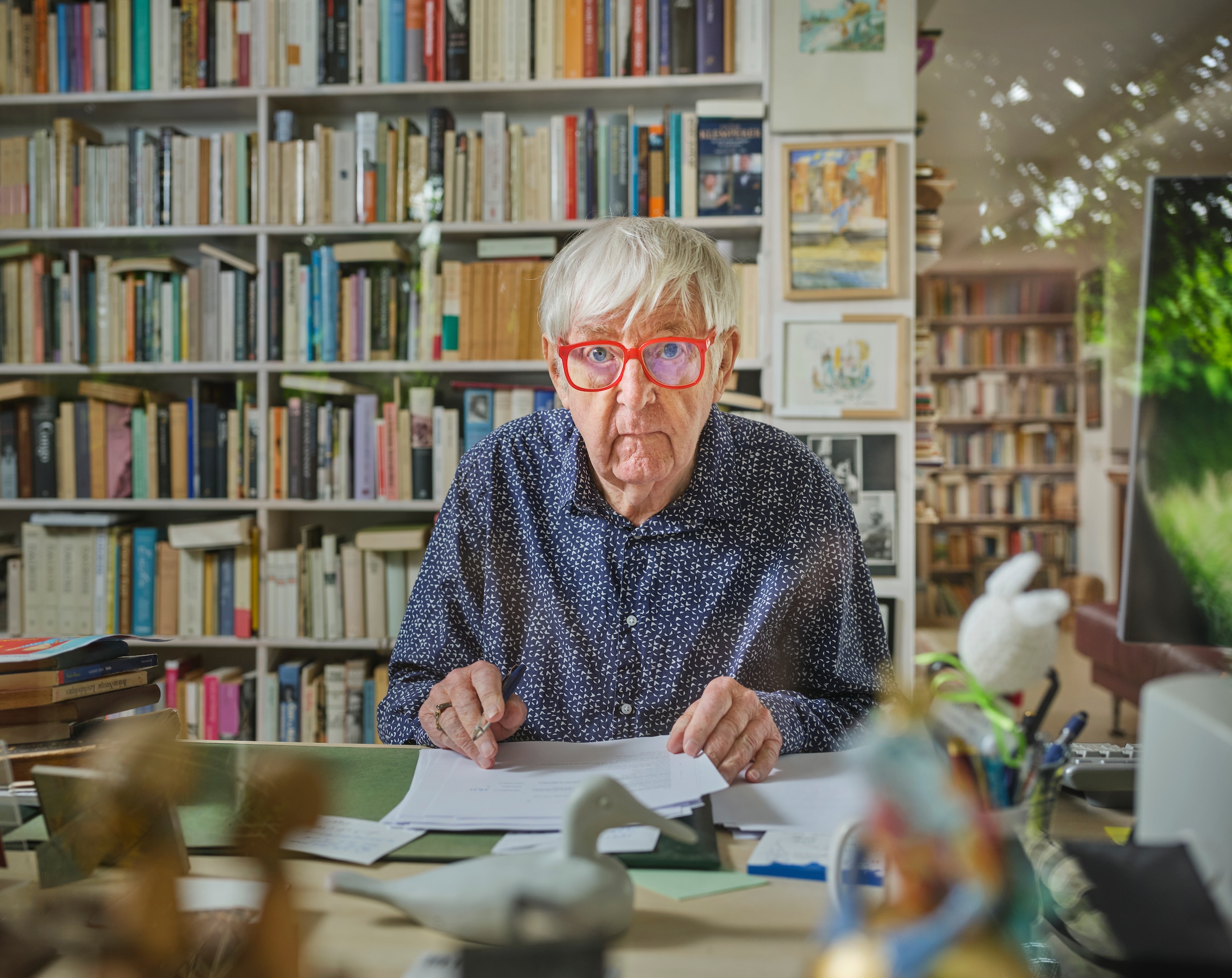 Kinderboekenschrijver Dolf Verroen (91): ‘Duizend schrijvers kunnen ...