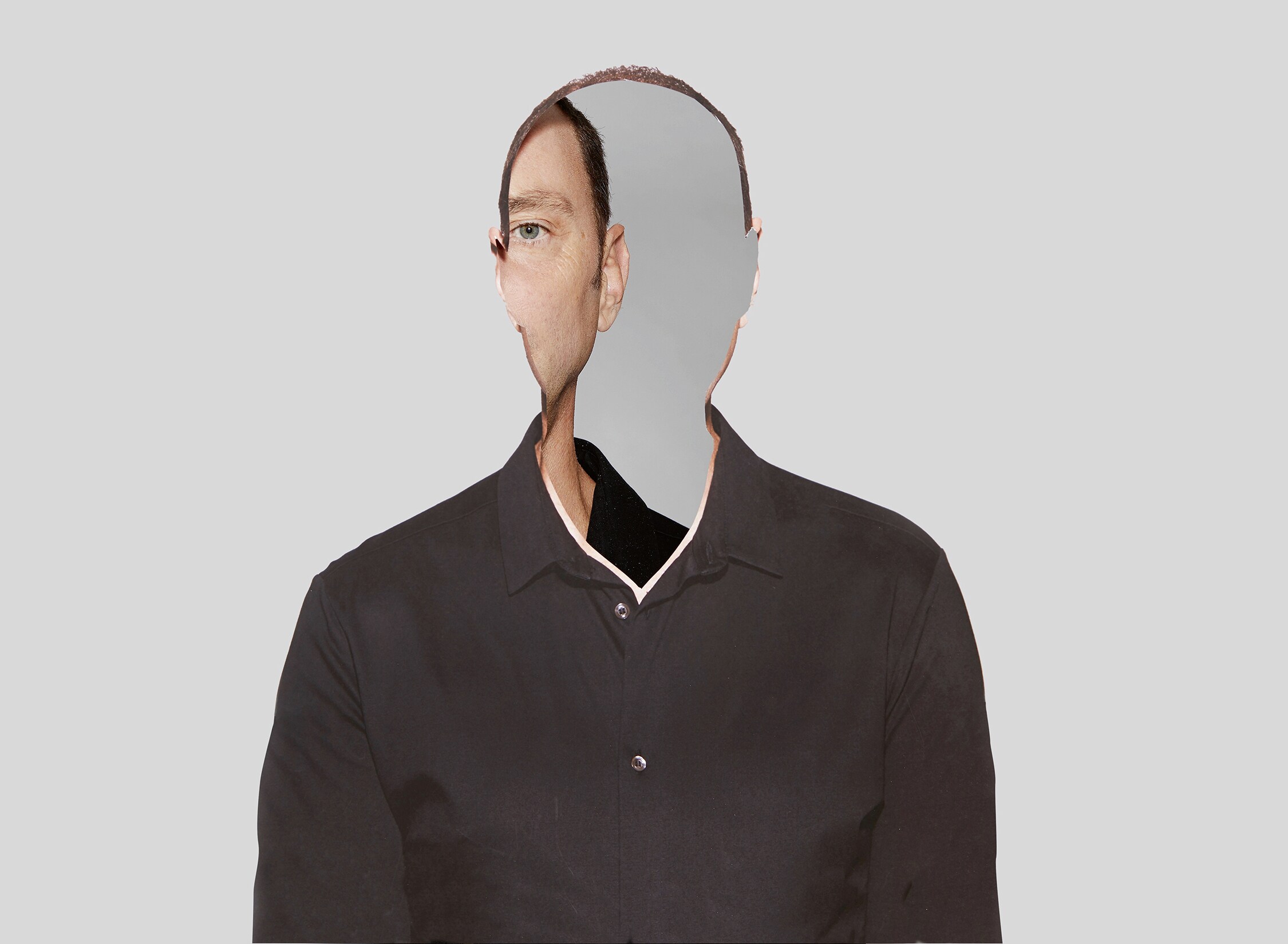 Om zijn opgekropte kooplust te bevredigen, deed Thomas van Luyn een ...