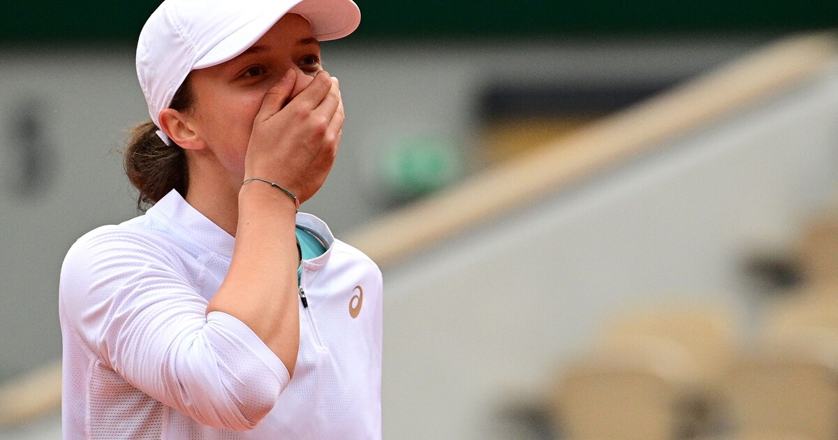 Ongeplaatste Poolse tennisster Iga Swiatek (19) wint titel op Roland ...