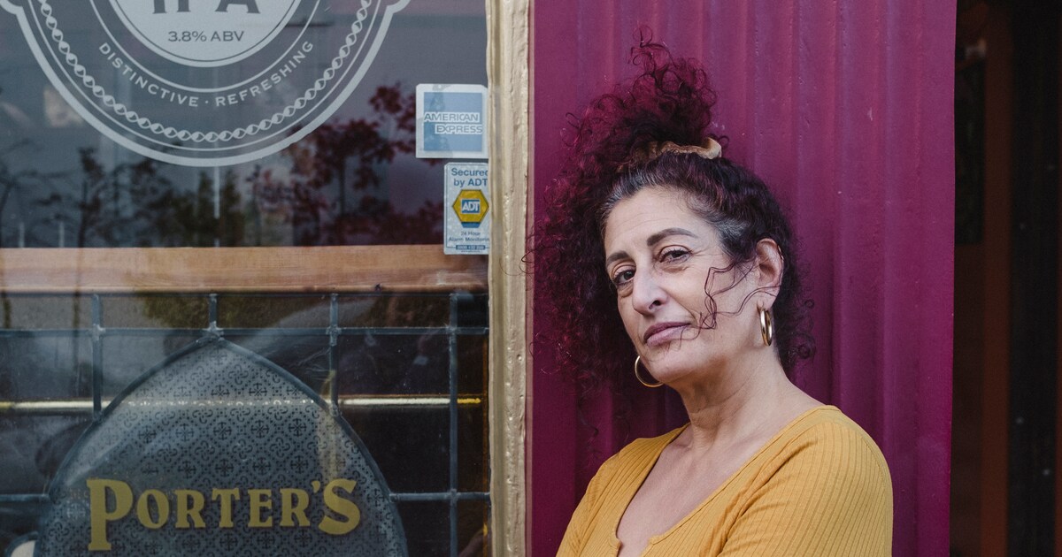 Pubsluiting valt slecht in Liverpool: ‘Boris Johnson probeert onze stad ...