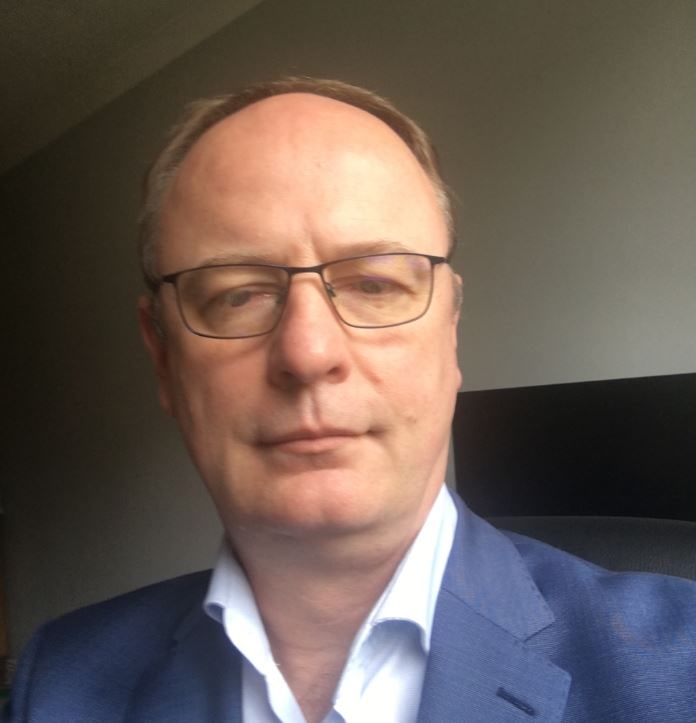 Waarom een oud-AIVD-informant zich zorgen maakt over isolatie | de ...