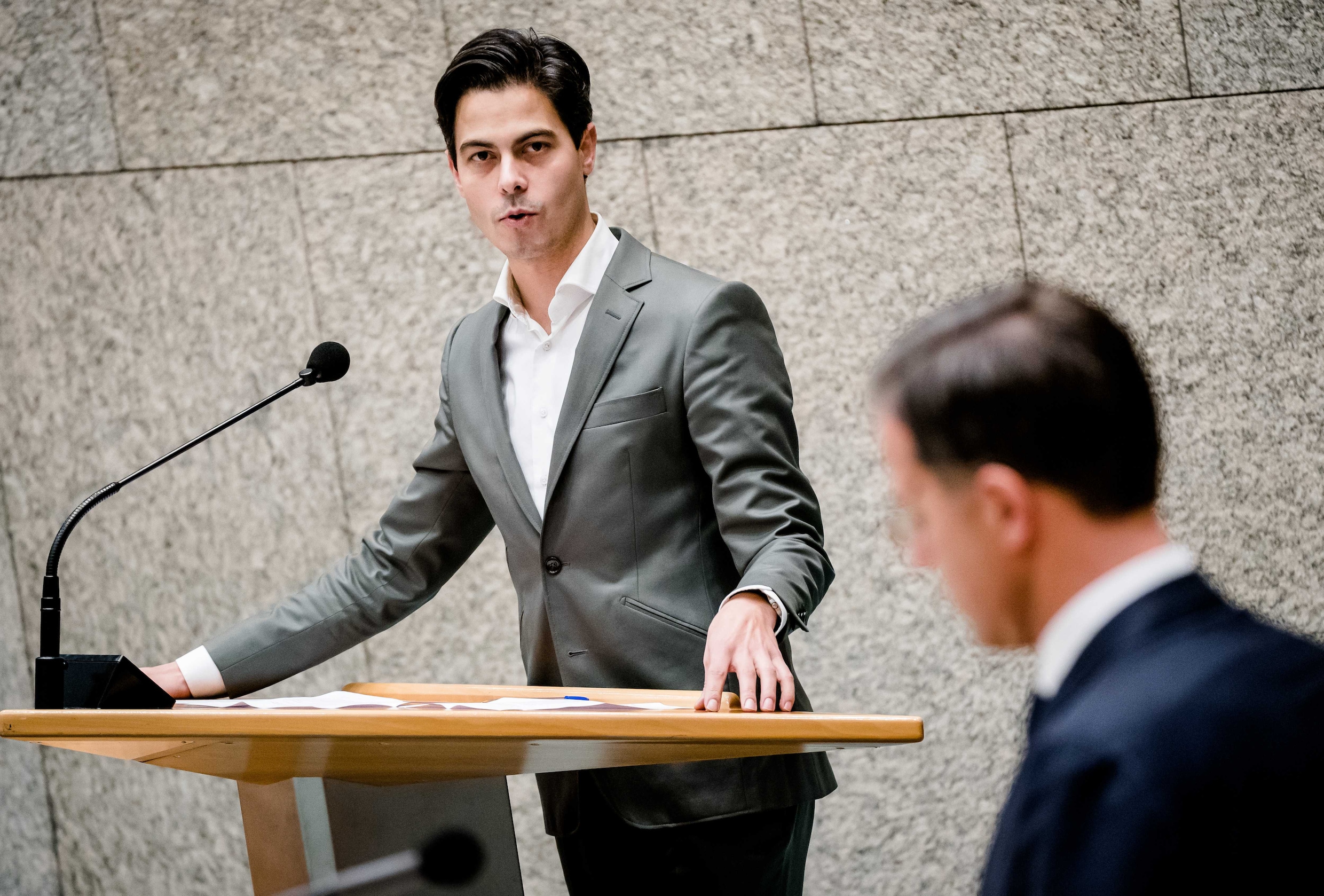 Kabinet: ‘Het gaat helemaal mis, maar het komt allemaal goed’ | de ...