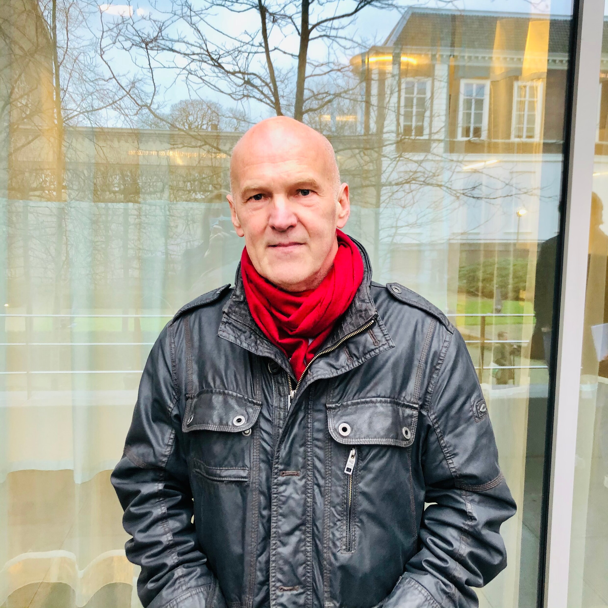 Een man gaat in beroep tegen de naam van de nieuwe partij EVERT! De man ...