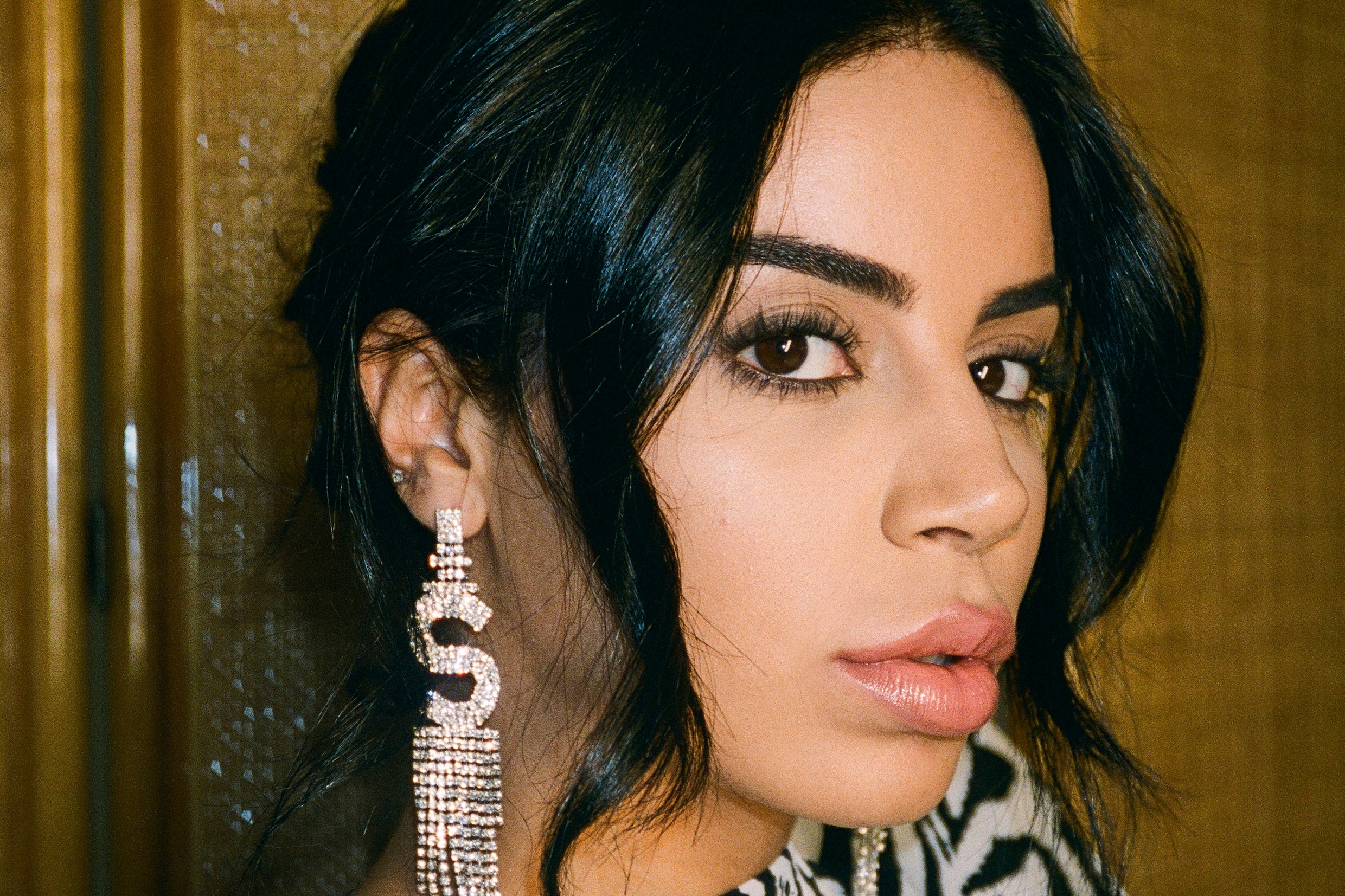 Influencer en artiest Selma Omari: ‘Er is bijna niets waarvoor ik niet ...