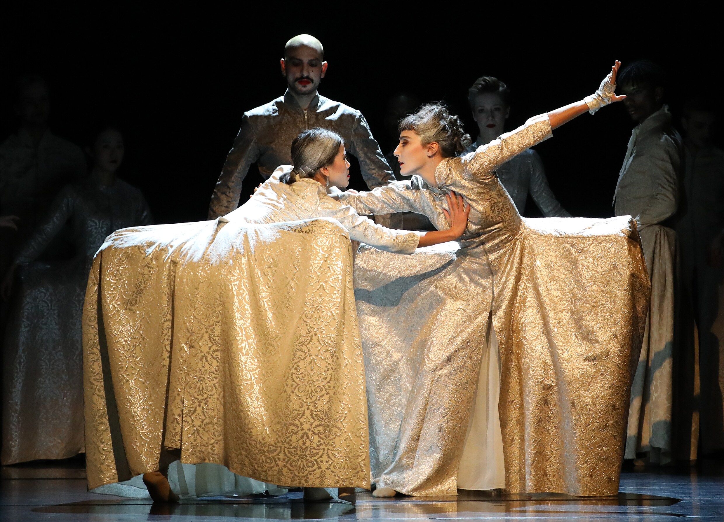 Avonduren: Scapino Ballet Rotterdam ontwikkelt stapsgewijs een eigen ...