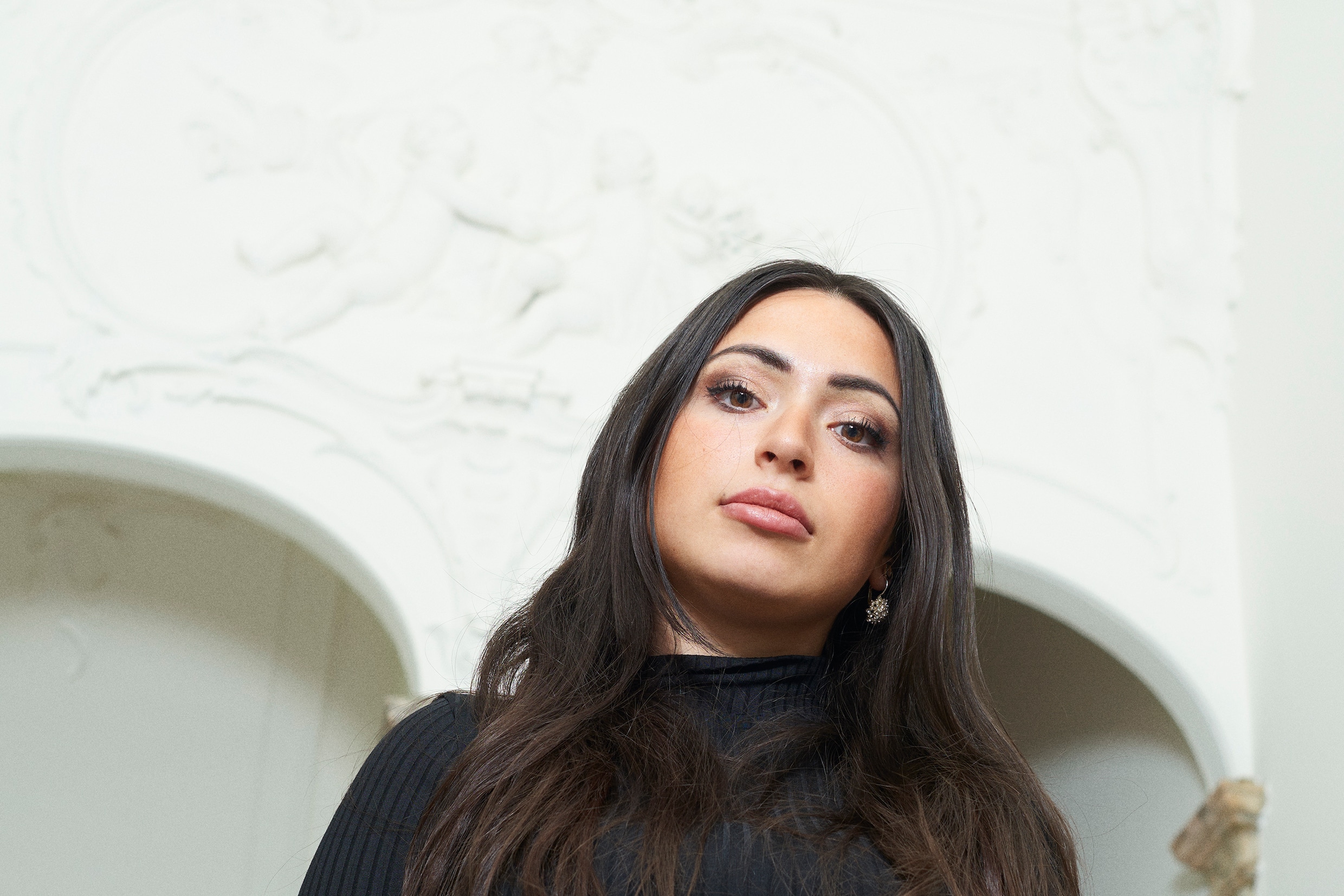 Lale Gül Schreef Een Boek Over Haar Streng Islamitische Opvoeding En