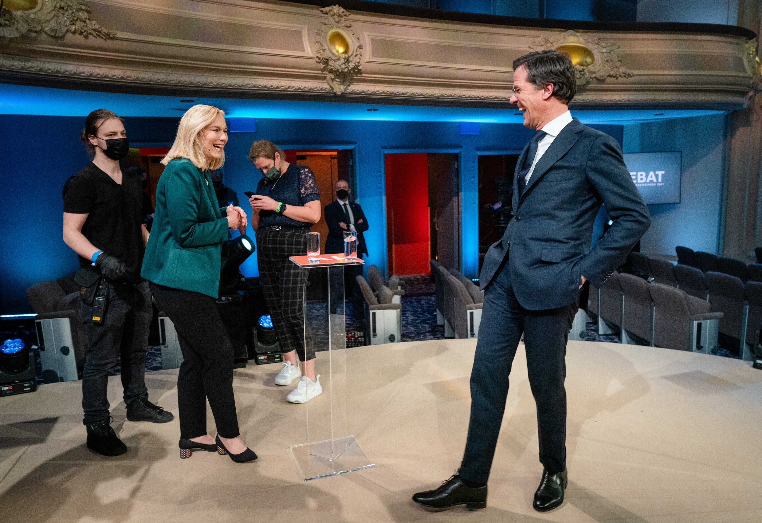 Klaver probeert Kaag van glans te ontdoen, Rutte vs. Wilders levert ...