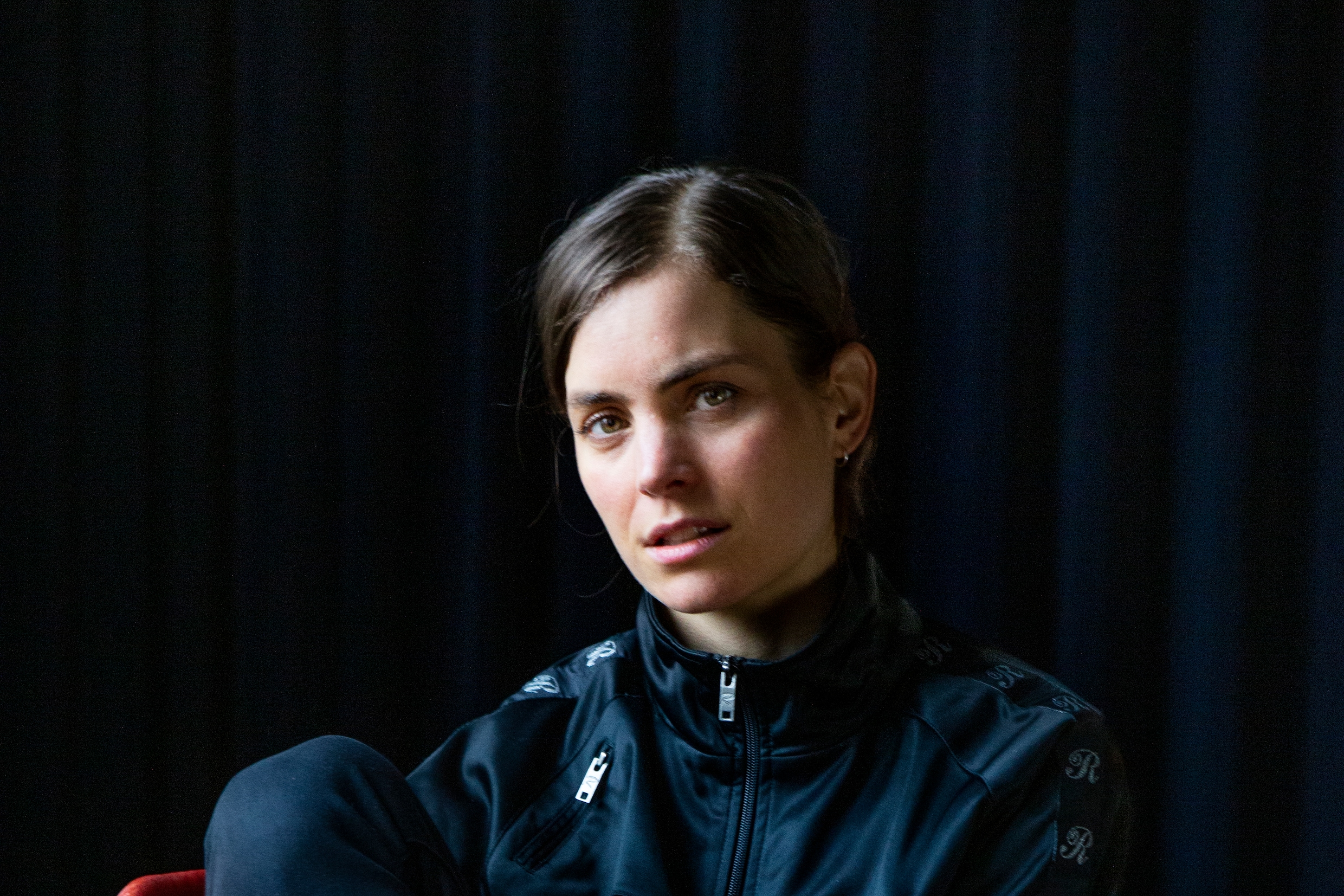 Hannah Hoekstra: ‘Brunhilde Pomsel was Joods in de ochtend, nazi in de ...