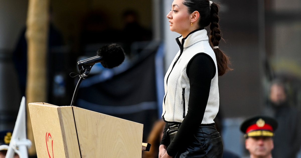 Na Amanda Gorman wist ook Amara van der Elst het publiek te raken met ...