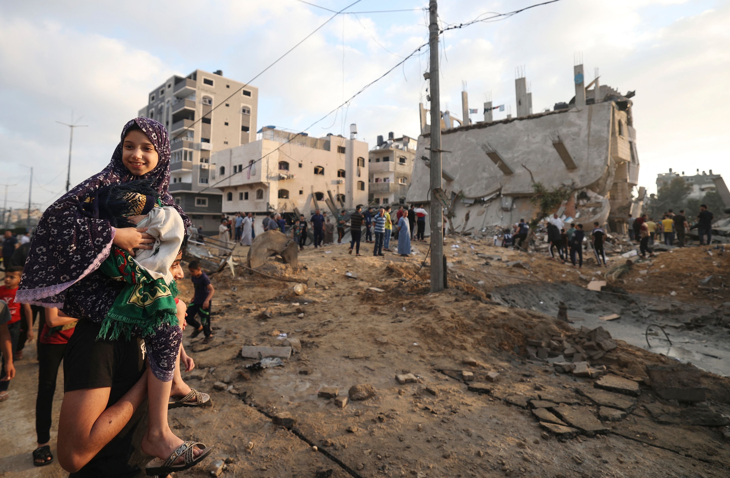 Situatie in Israël dreigt na dagen strijd op een burgeroorlog uit te ...