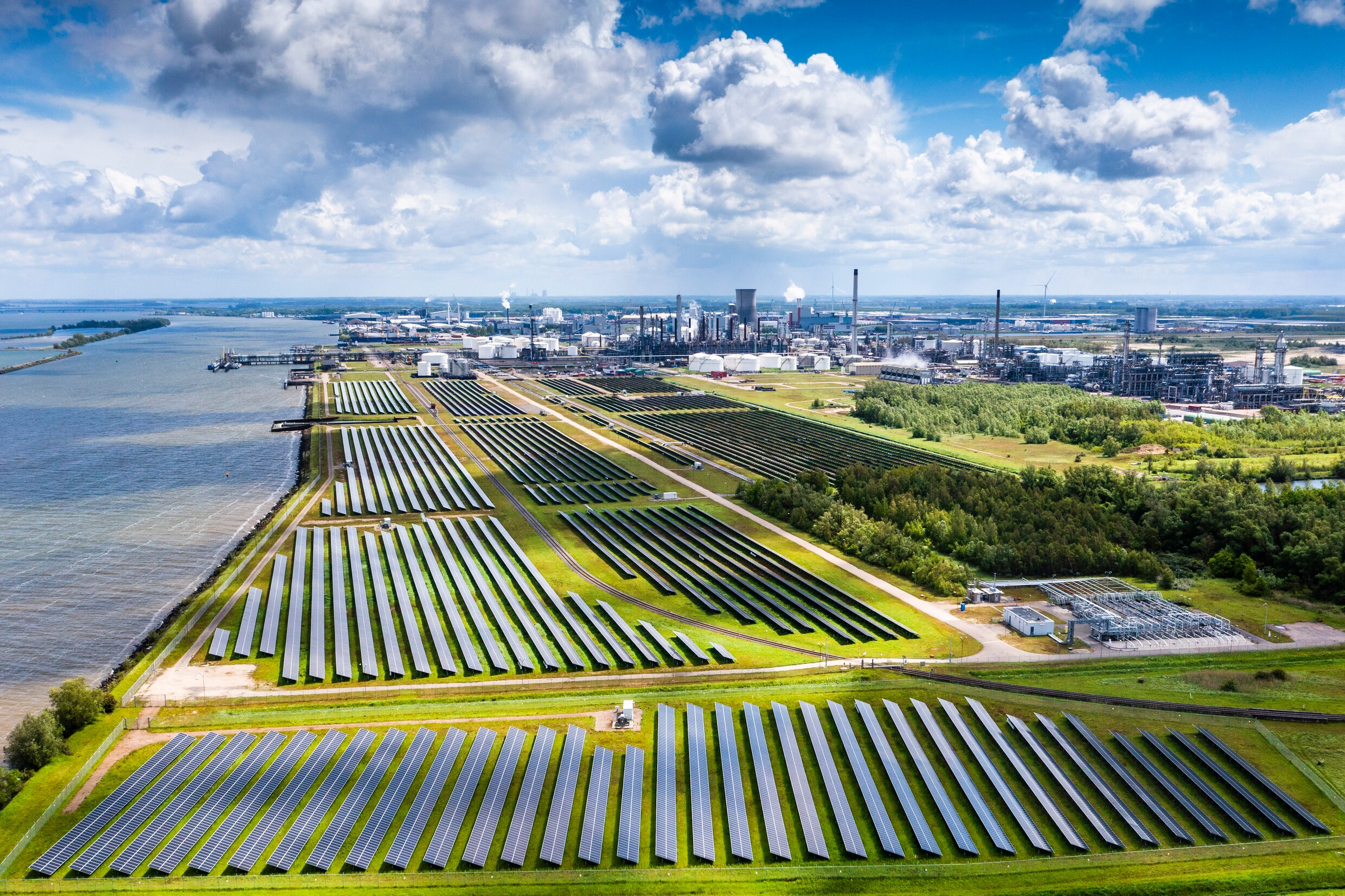 Kun je nog zonder schaamte werken bij Shell? ‘Natuurlijk voelt het wel ...