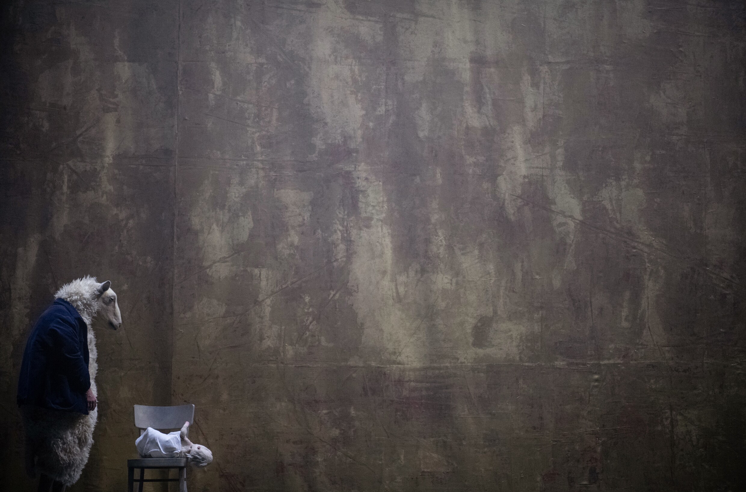 The Sheep Song van FC Bergman is te gast op het Holland Festival, een ...