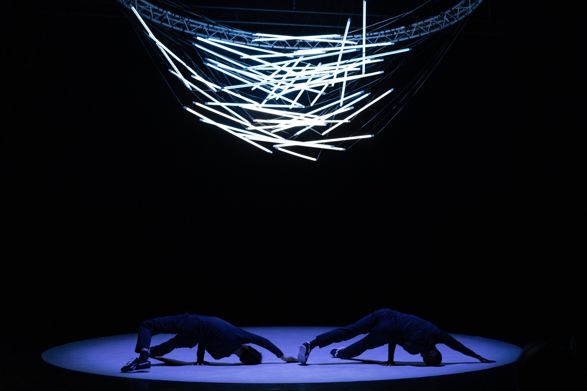 State Shift, de nieuwe voorstelling van breakdancecrew The Ruggeds, is ...