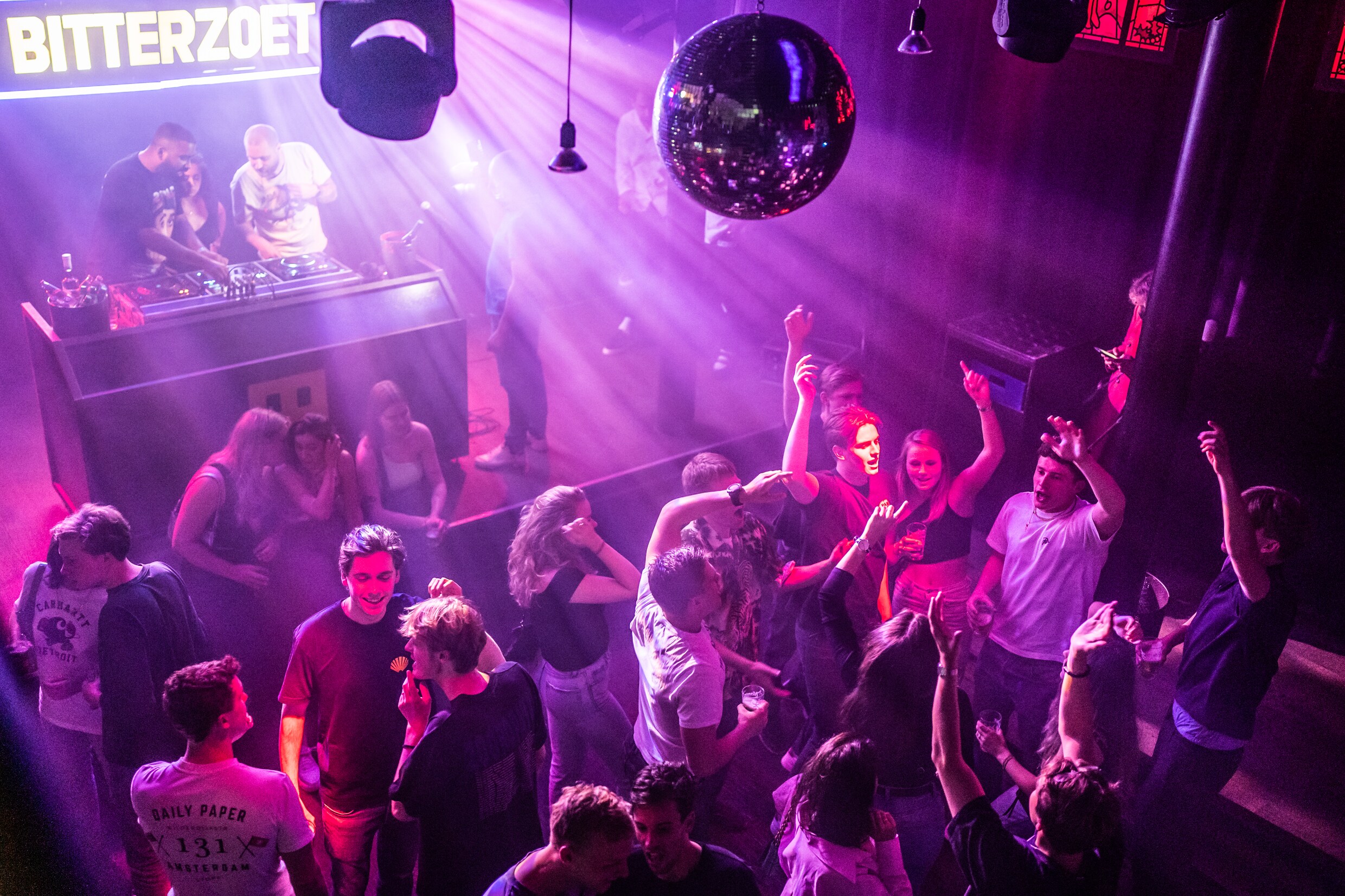 Nederland heeft akelig vroeg gejuicht in de strijd tegen corona | de ...