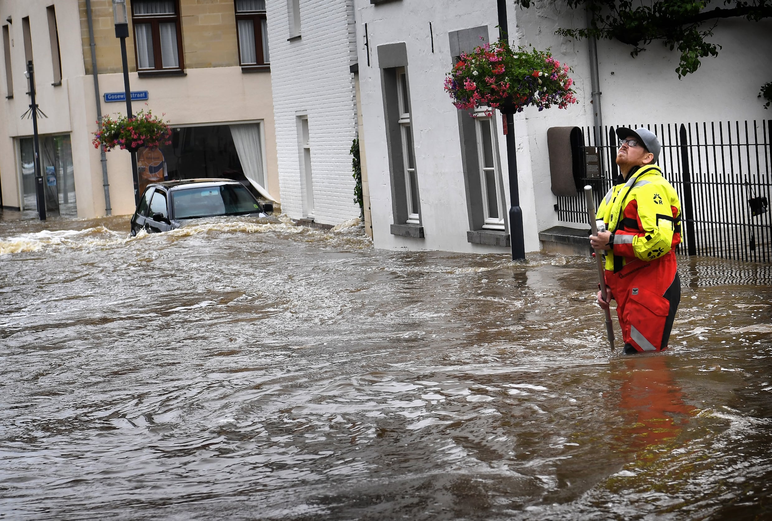 ‘Het water kwam zo ontzettend snel, en toen viel ook het licht uit ...