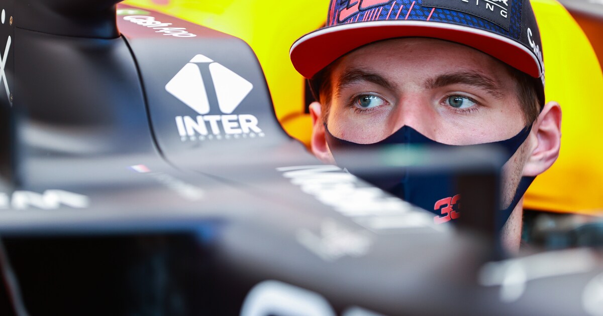 Twee weken na hun aanvaring staan Verstappen en Hamilton nog altijd lijnrecht tegenover elkaar ...