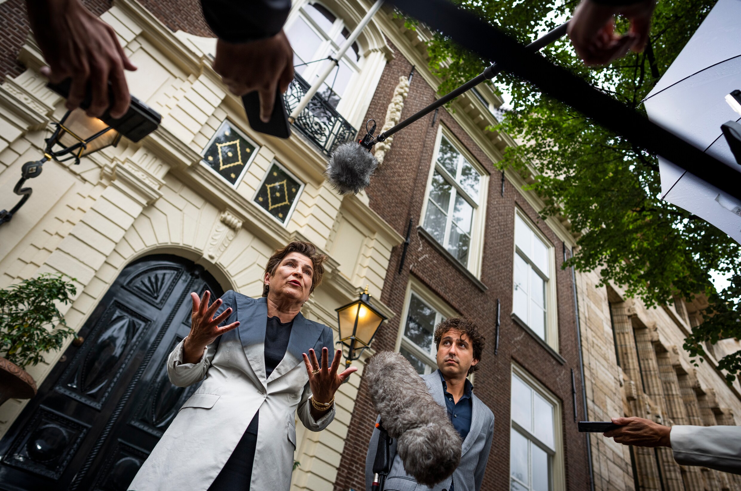 Opinie: de wens van PvdA en GroenLinks om mee te regeren, is politieke ...