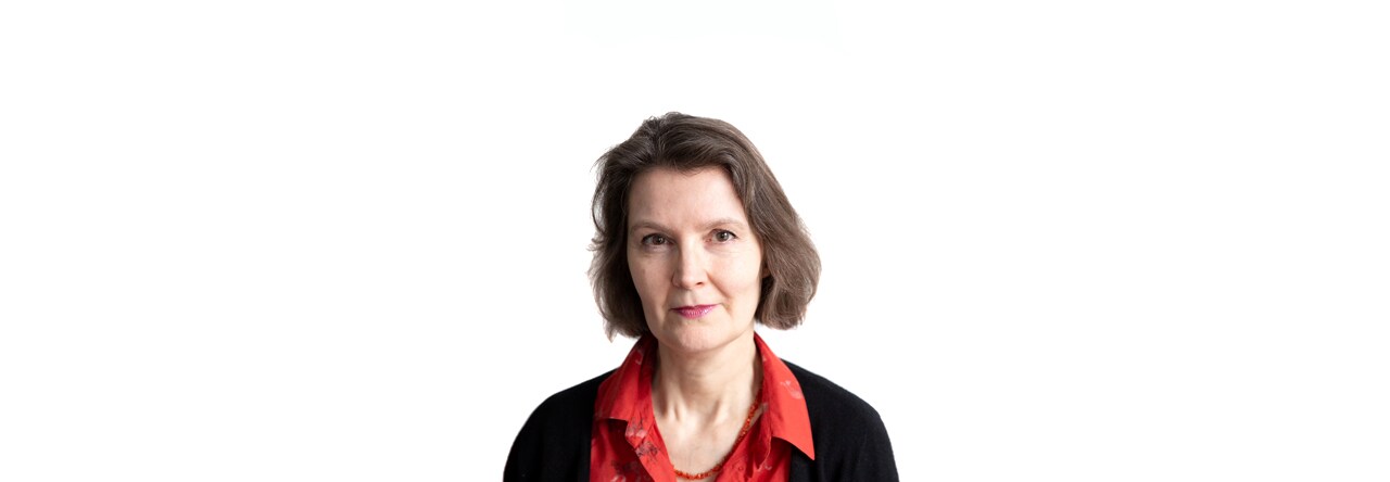 Arme jongeren. Ze zijn pluisjes in de wind. Misschien moeten we maar ...