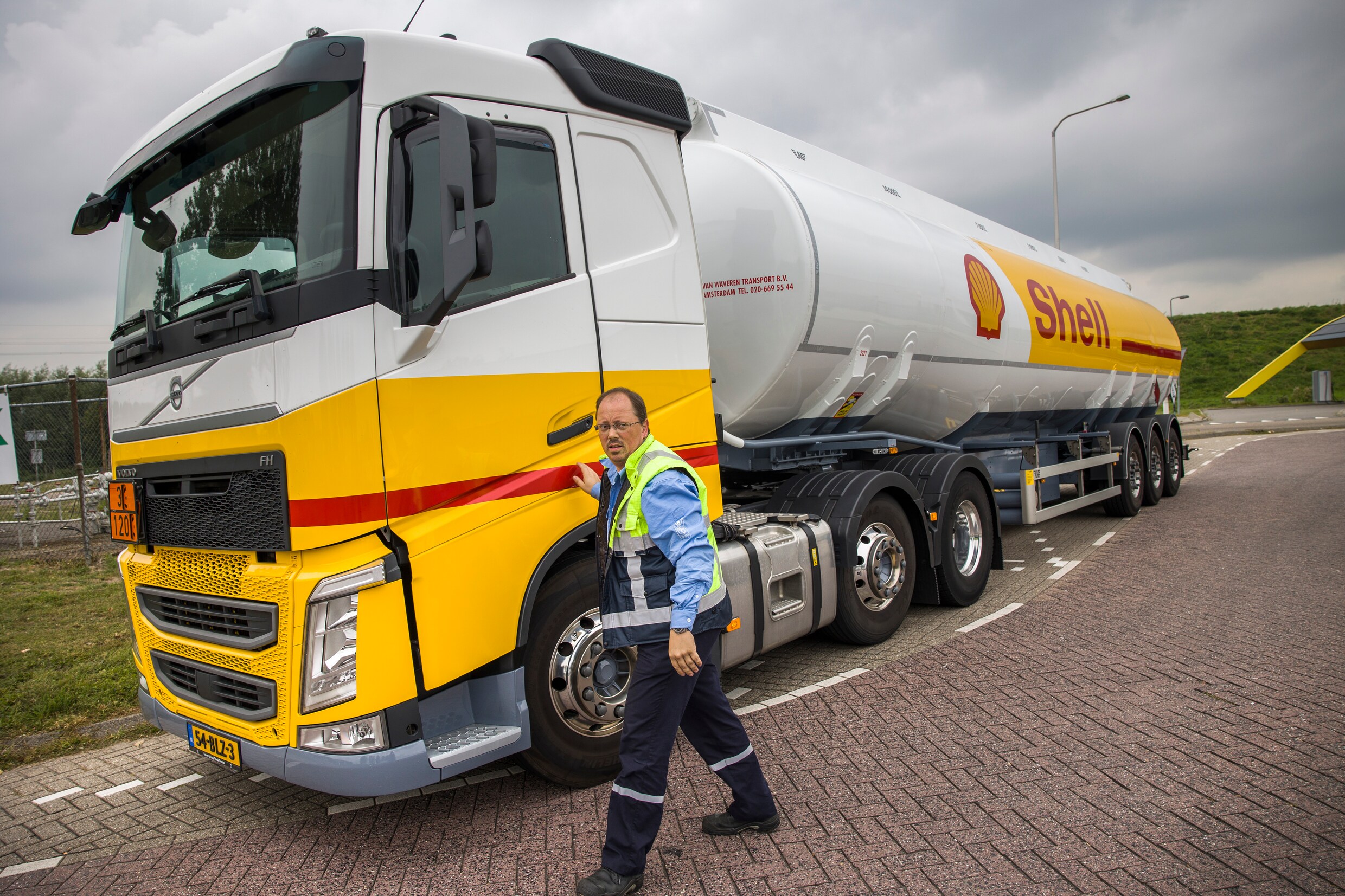 Shells vertrek appelleert aan Nederlandse onzekerheden | de Volkskrant