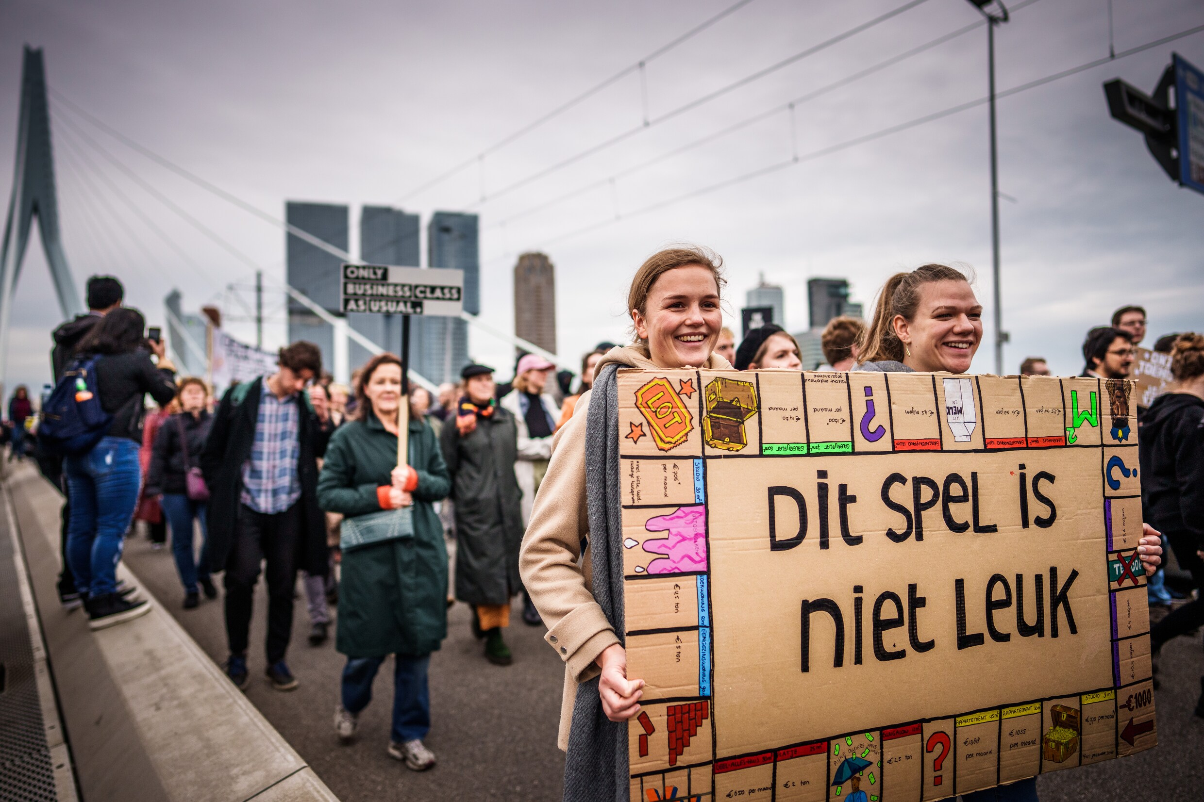 Tweede Woonopstand-demonstratie in Rotterdam vanwege de ophef rond de ...