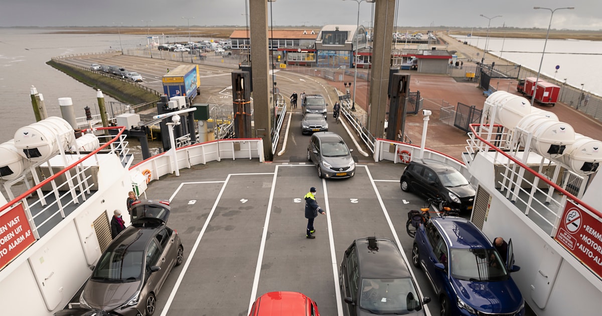 Niet vanuit Holwerd naar Ameland, maar vanuit Ferwert? Verplaatsen ...
