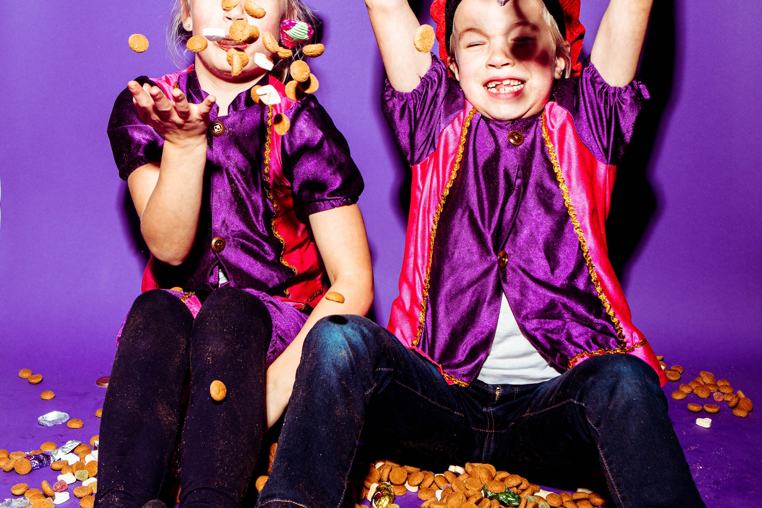 We eten deze Sinterklaas weer 35 miljoen blaartrekkend zoete kikkers en ...