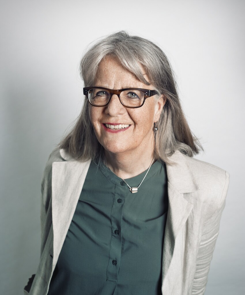 Mooi portret van Fernanda Willekes MacDonald, een vrouw die luid en ...