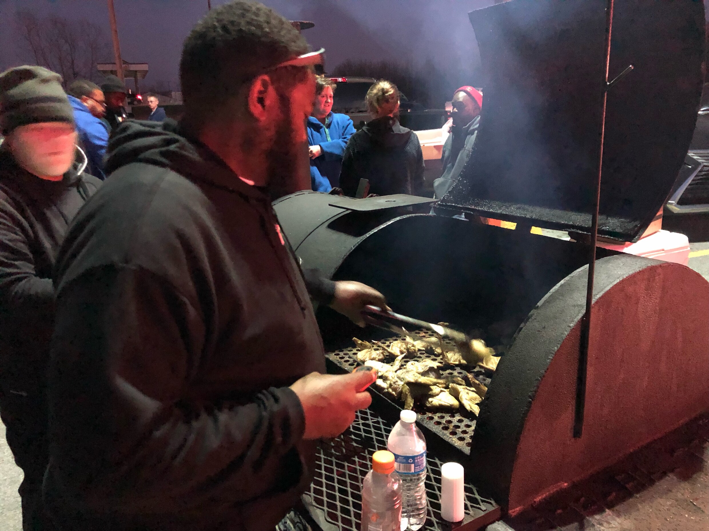 Kentucky steekt zelf de handen uit de mouwen, tijd om op overheidshulp ...